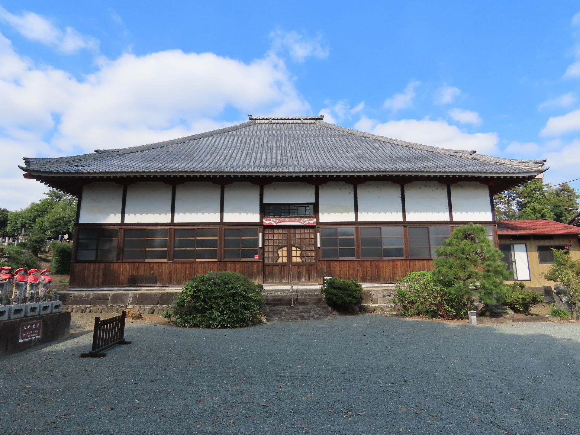 前橋市粕川町膳：龍源寺と白藤古墳群: 怠け者の散歩道2